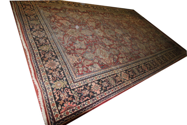 oversize – exotic rug